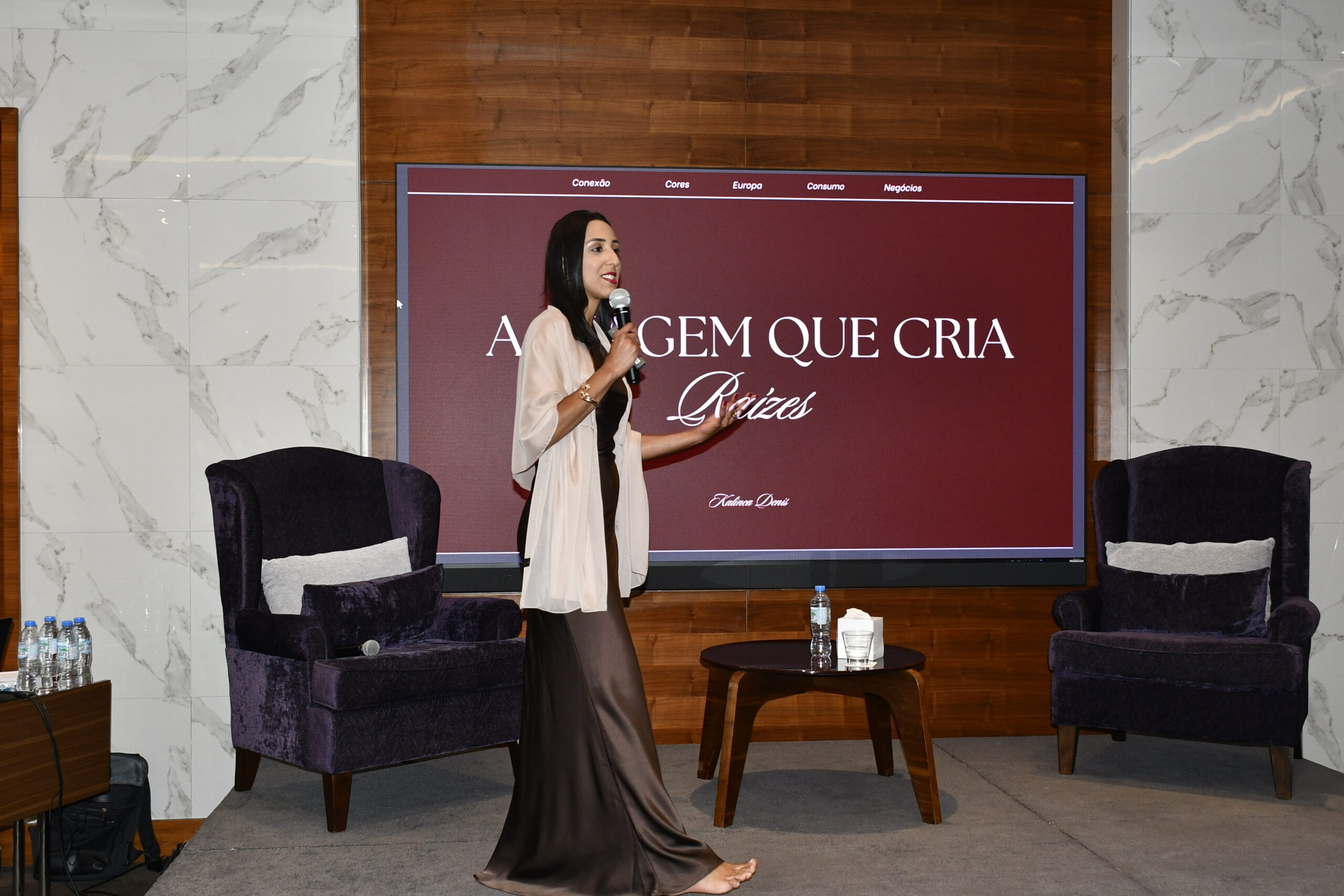 Kalinca Denis e Sua Palestra em Dubai: Da Coragem à Colheita em Solo ...